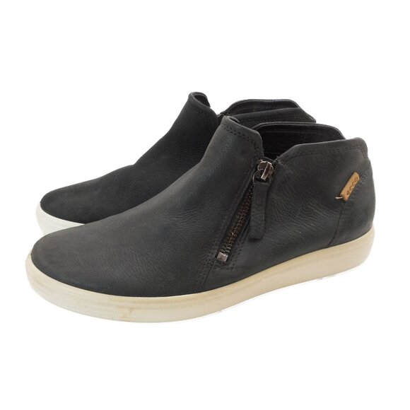 Ecco | Shoes | Ecco Soft Womens Size 6 Shoes Black Side Zip Up Mid Top ...